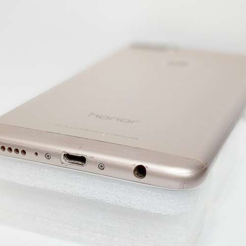 Honor 7c 64GB - 二手或全新Android Phone, 手機通訊 - DCFever.com