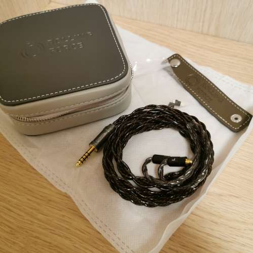Final A8000 限量版(S/N:98)加Rolling Force Choco(4.4 versa） - 二手或全新Earphones, 影音產品 - DCFever.com