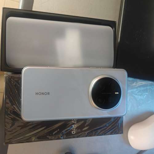 Honor Magic 7 pro 1TB 銀色行貨 - 二手或全新Android Phone, 手機通訊 - DCFever.com