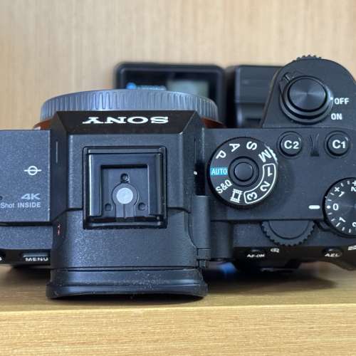 退坑放售 Sony A7R3 III 行貨 全齊 4電3充 - 二手或全新單鏡反光機, 攝影產品 - DCFever.com