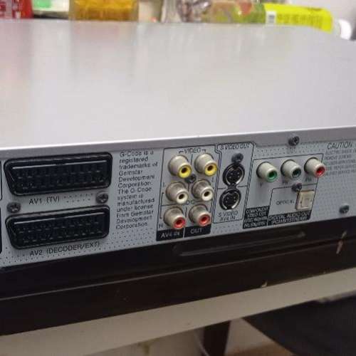 原裝Panasonic DMR-ES10 160G DVD recorder 220V，當年機皇，開唔著機 (可能燒灰士)，藍田MTR交收。 - 二手或全新其它, 影音產品 - DCFever.com