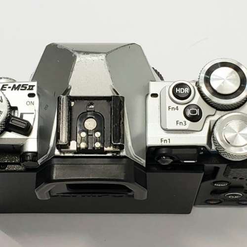 Olympus E-M5 Mark II Body (em5 第2代 銀色 淨機身) - 二手或全新無反相機, 攝影產品 - DCFever.com