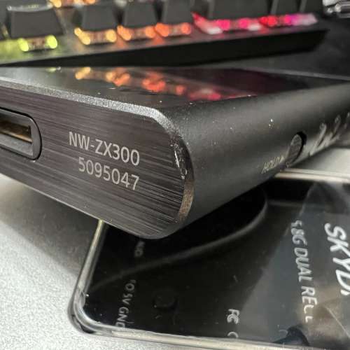 [FS] Sony Walkman NW-ZX300 9成新 - 二手或全新隨身音響, 影音產品 - DCFever.com
